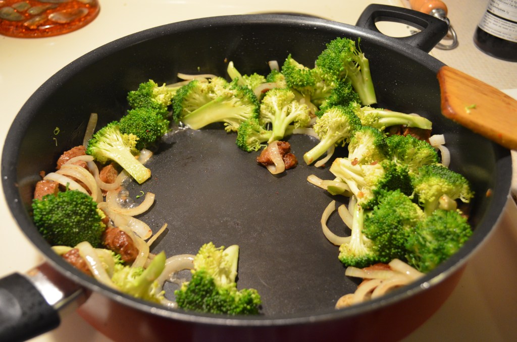 Vegan Pad See Ew | Avocados and Ales
